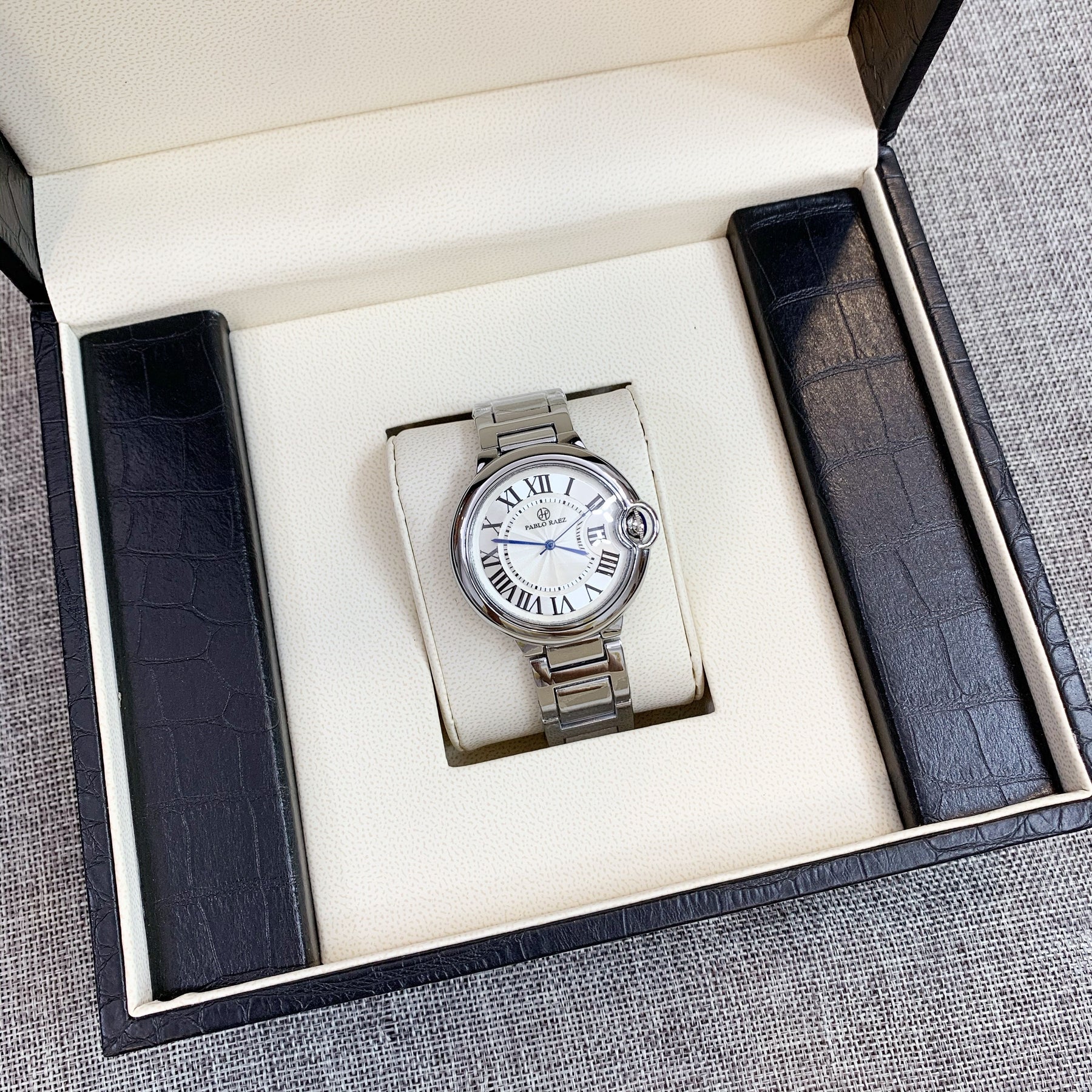 Pablo Raez Ballon – Whatch